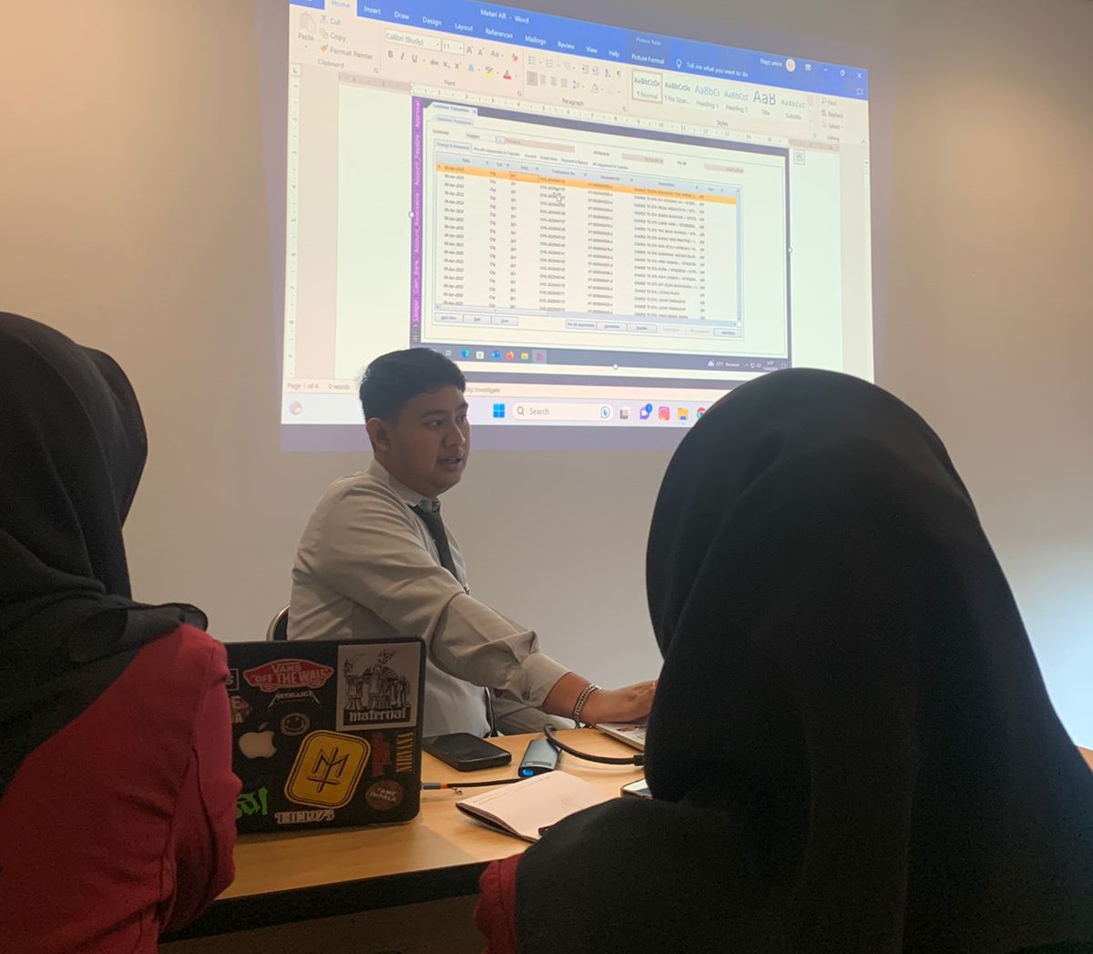 Mengenal Lebih Dekat Dengan CoE Tourism and Hospitality Bidang ...